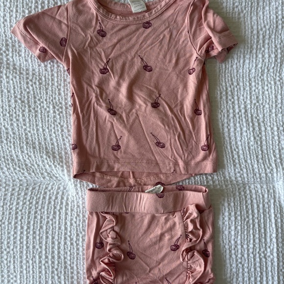 kate quinn | Matching Sets | Kate Quinn | Poshmark